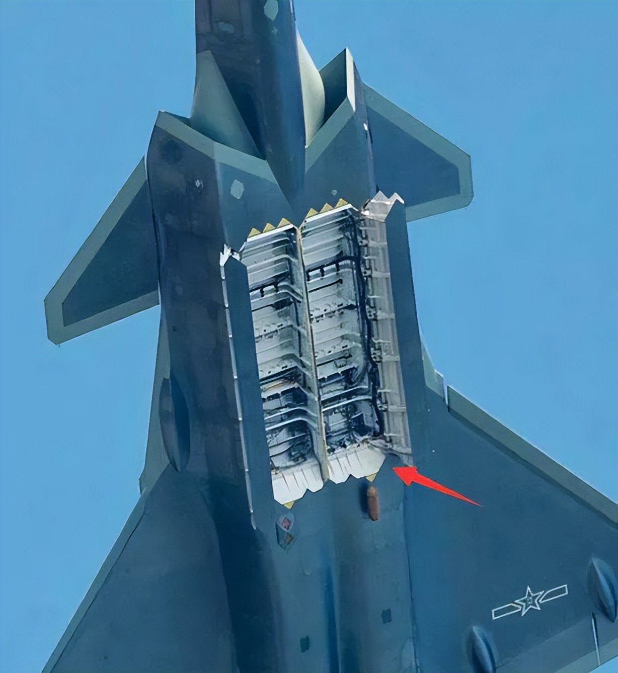 Mach 2.8 is not practical, why does the J-20 still have to pursue it ...