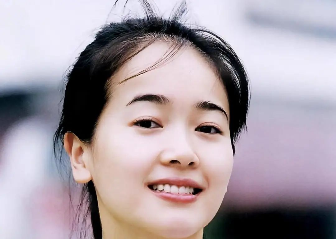 How seductive is Zuo Xiaoqing's figure? When she went into the water ...