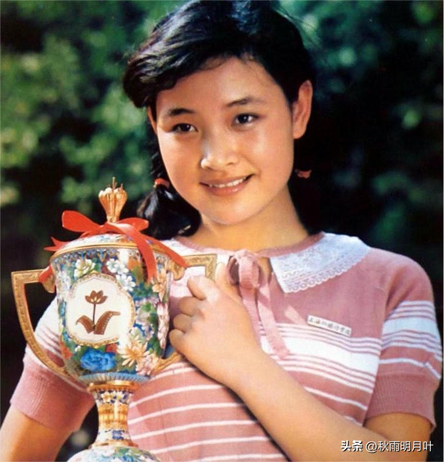 Chen Chong - Memories of the 1980s, withered beauty - iMedia