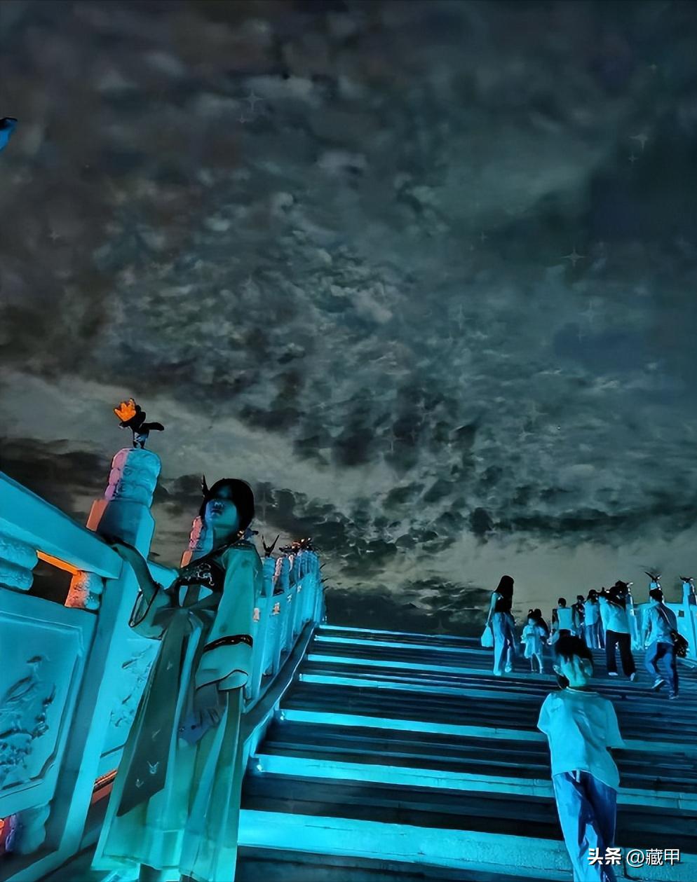 The modern version of "Naiheqiao" style, haha, feel like you have never ...