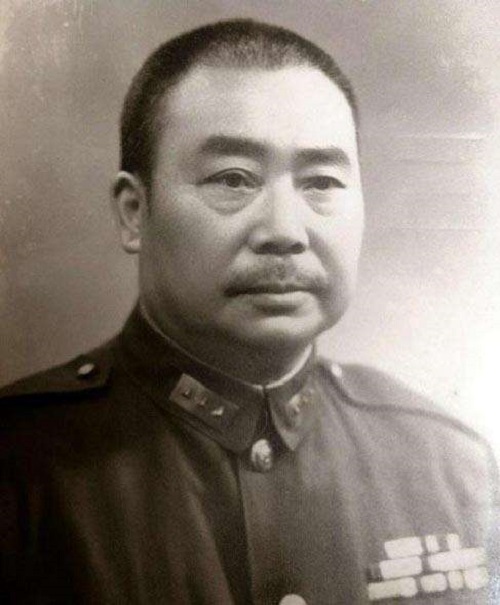 Yang Sen fights Xiong Kewu, the crystal monkey is behind the scenes ...