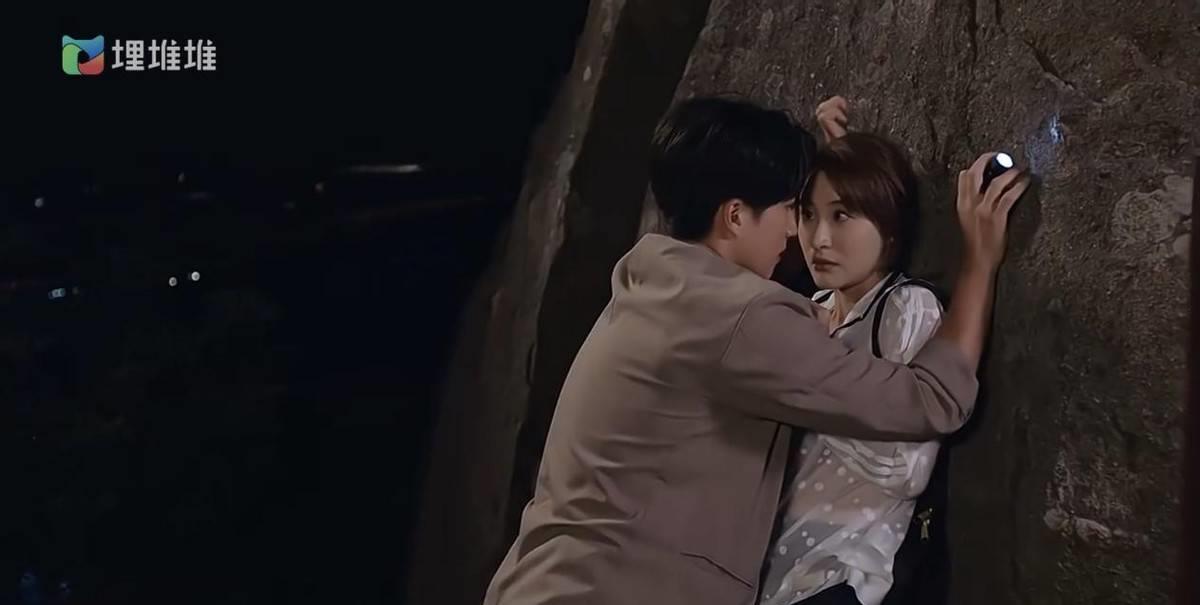 TVB "Love Pet Pet" Lin Xiawei and Zhou Jialuo staged a sweet love drama, making people laugh the ...