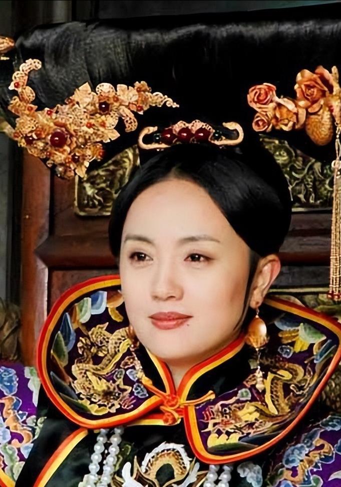 Why did Cixi like to sit in a chair to take a bath? - iNEWS