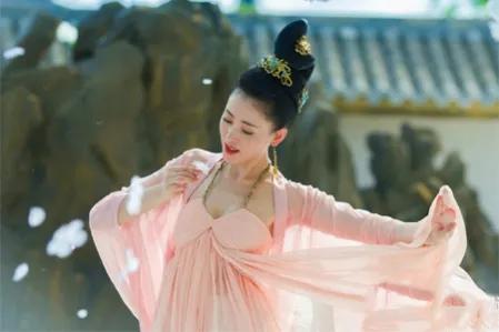 Actor Chen Jiayan: Farewell to Lian Yiming and bringing the baby alone, after 14 years of ...