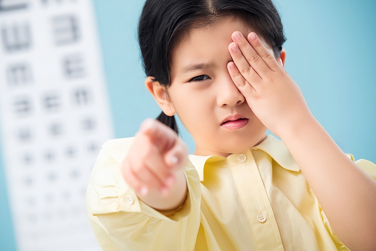 What causes myopia? - iNEWS