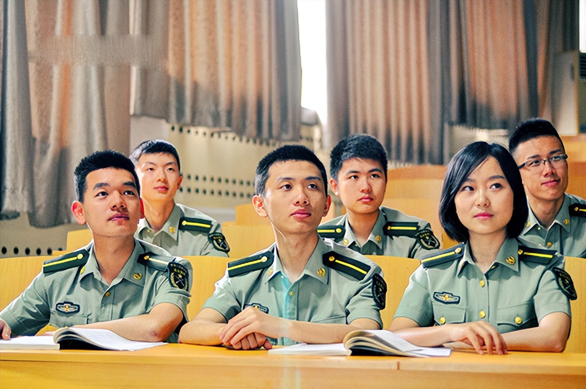 The power of the political commissar is slightly higher than that of ...