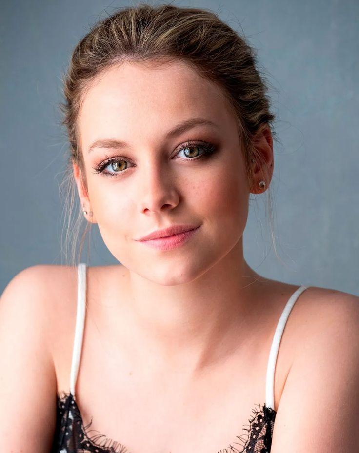 Esther - perhaps the most beautiful girl in Spain and all of Europe - iNEWS