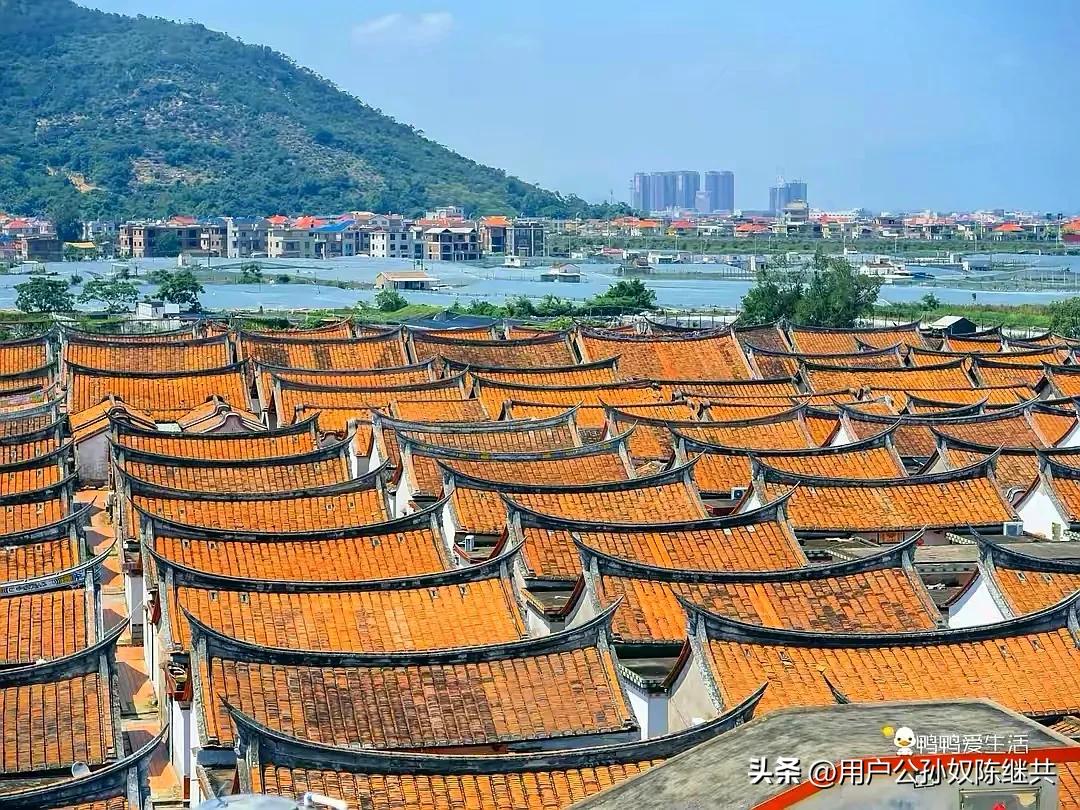 The people of Zhangzhou in southern Fujian call the house "cuo": it is ...