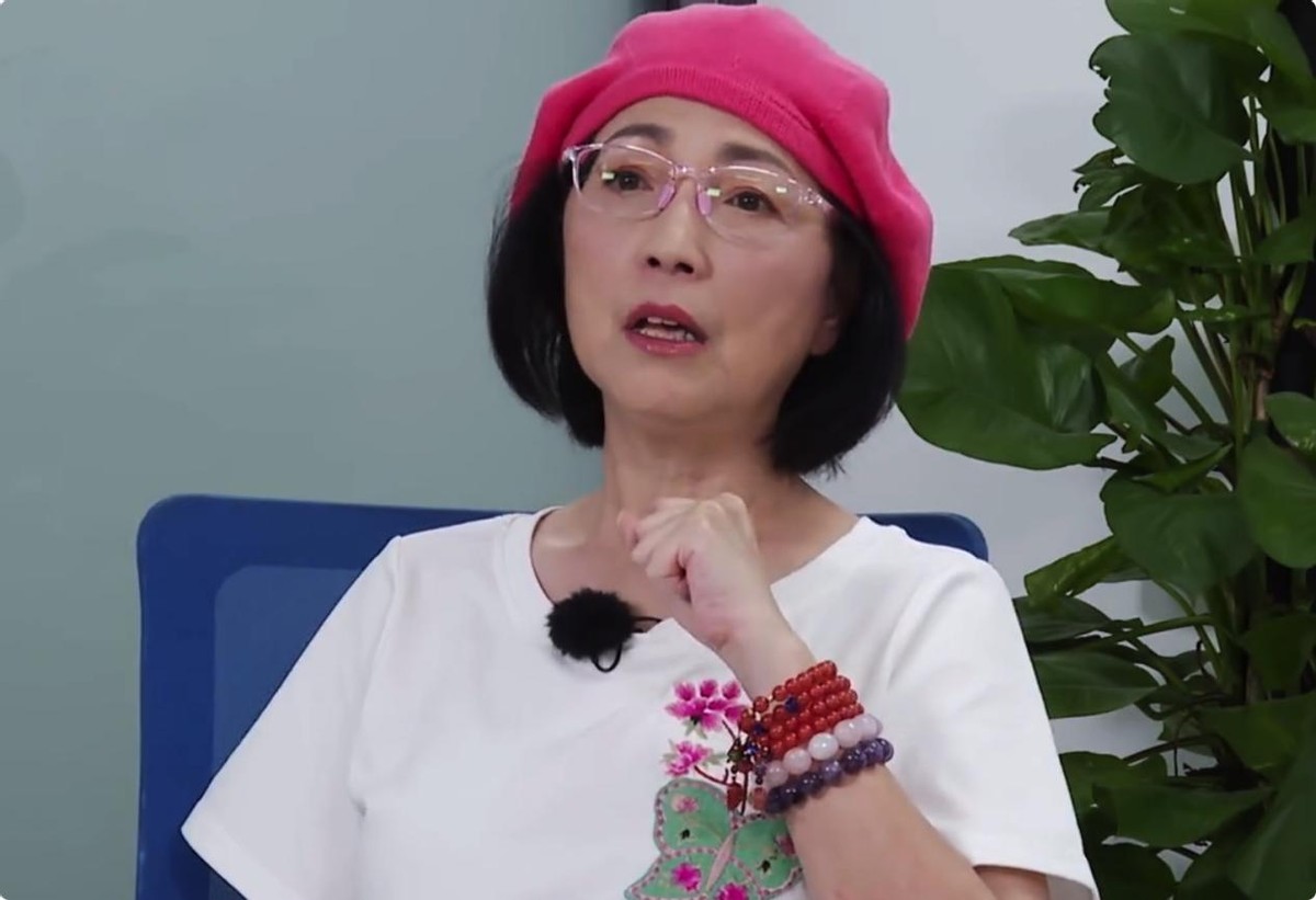 Mango launched another "hardcore" variety show, and the audience burst ...