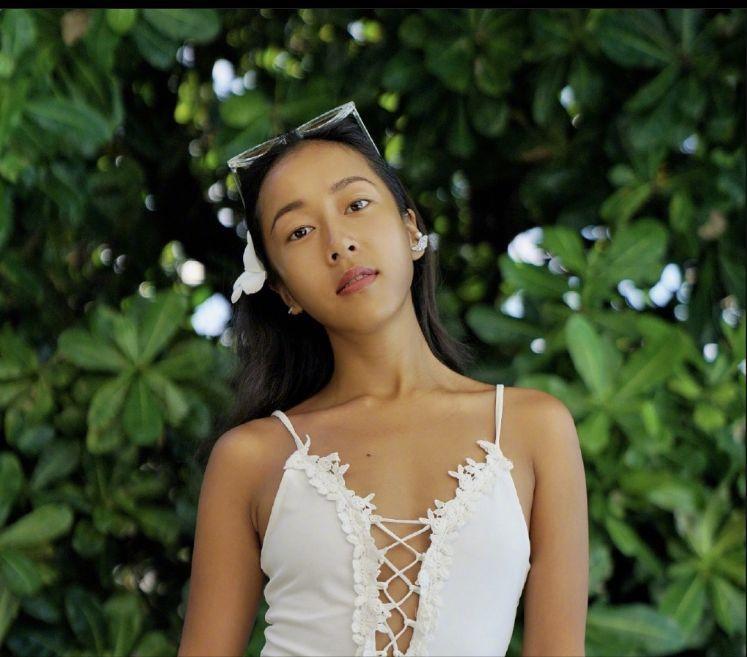 Selling miserably to show off his wealth as a mistress, Jike Junyi's ten-year "simple ...