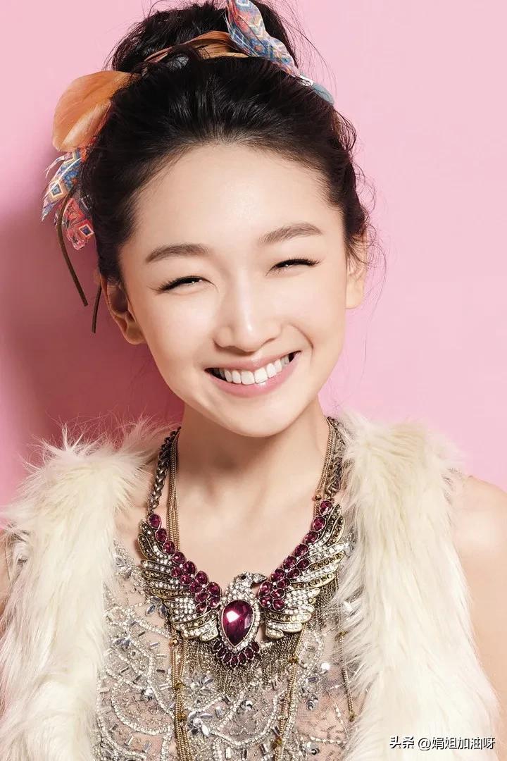 Share pictures, Zhou Dongyu, the goddess of temperament - iNEWS
