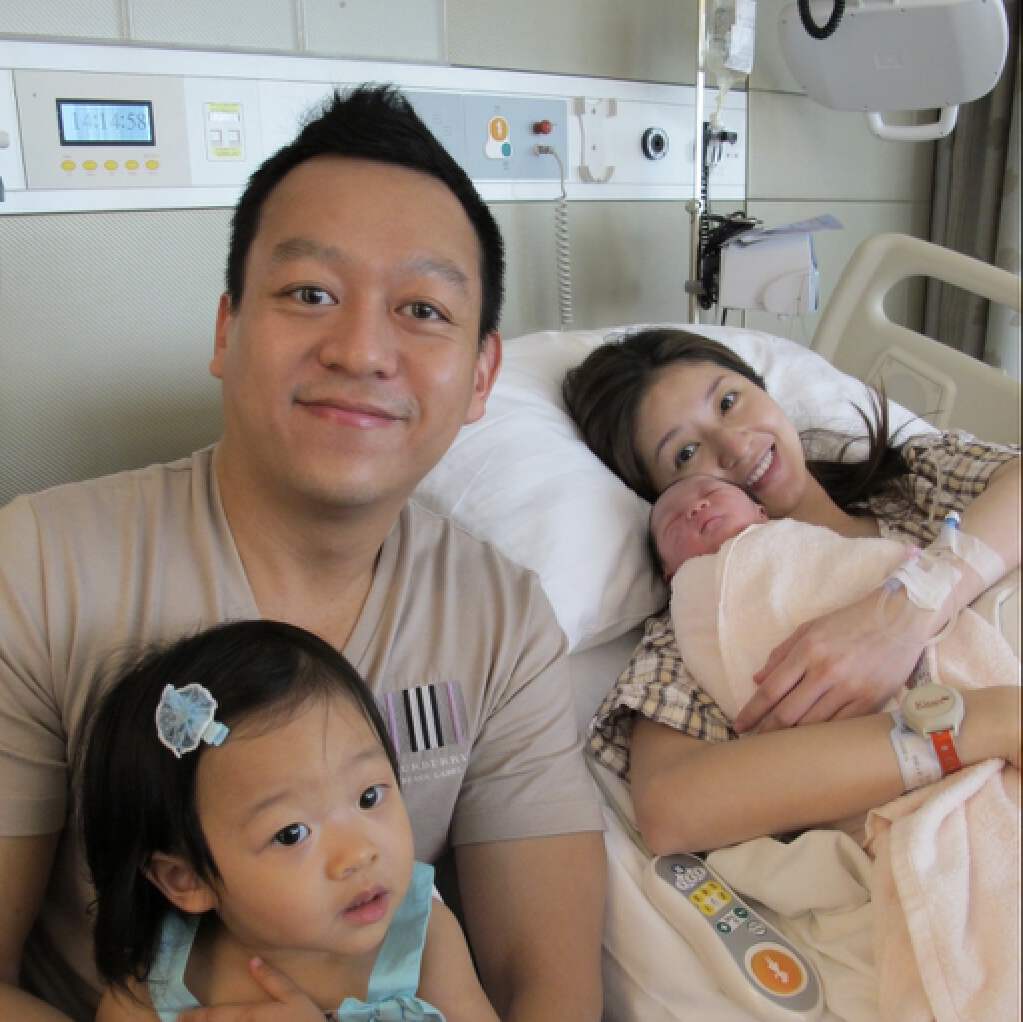 A well-known Hong Kong actress grows backwards, her skin is like a ...