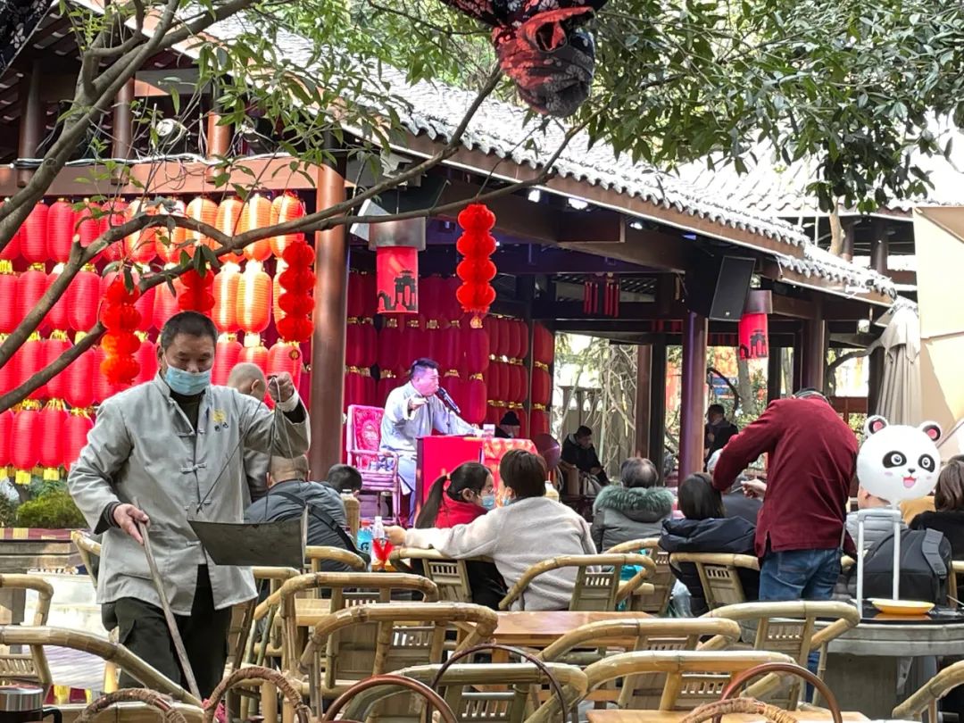 Talking about Heming Tea House in Chengdu People's Park - iNEWS