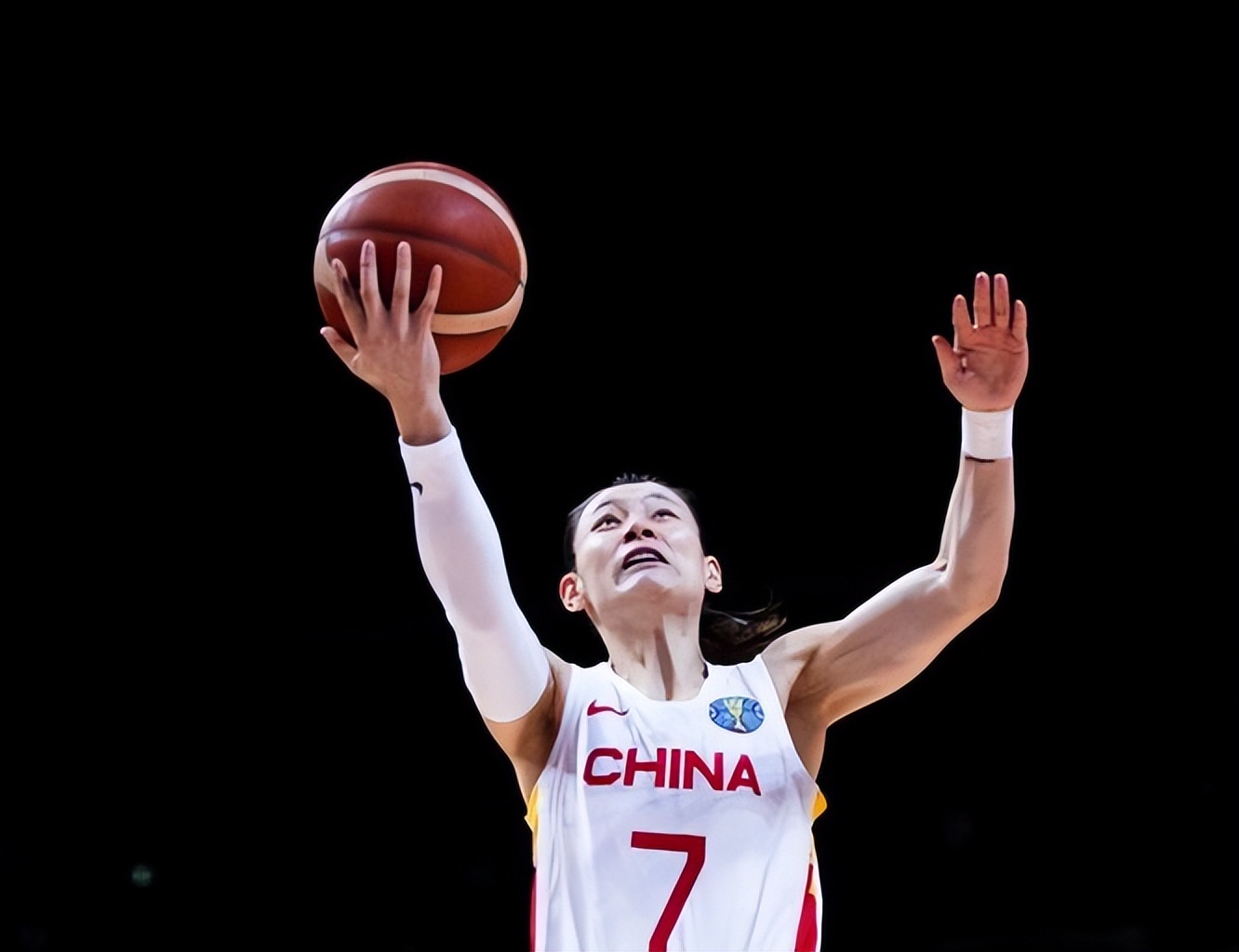 Women's basketball abuses Belgium!Li Meng + Han Xu dominate the arena ...