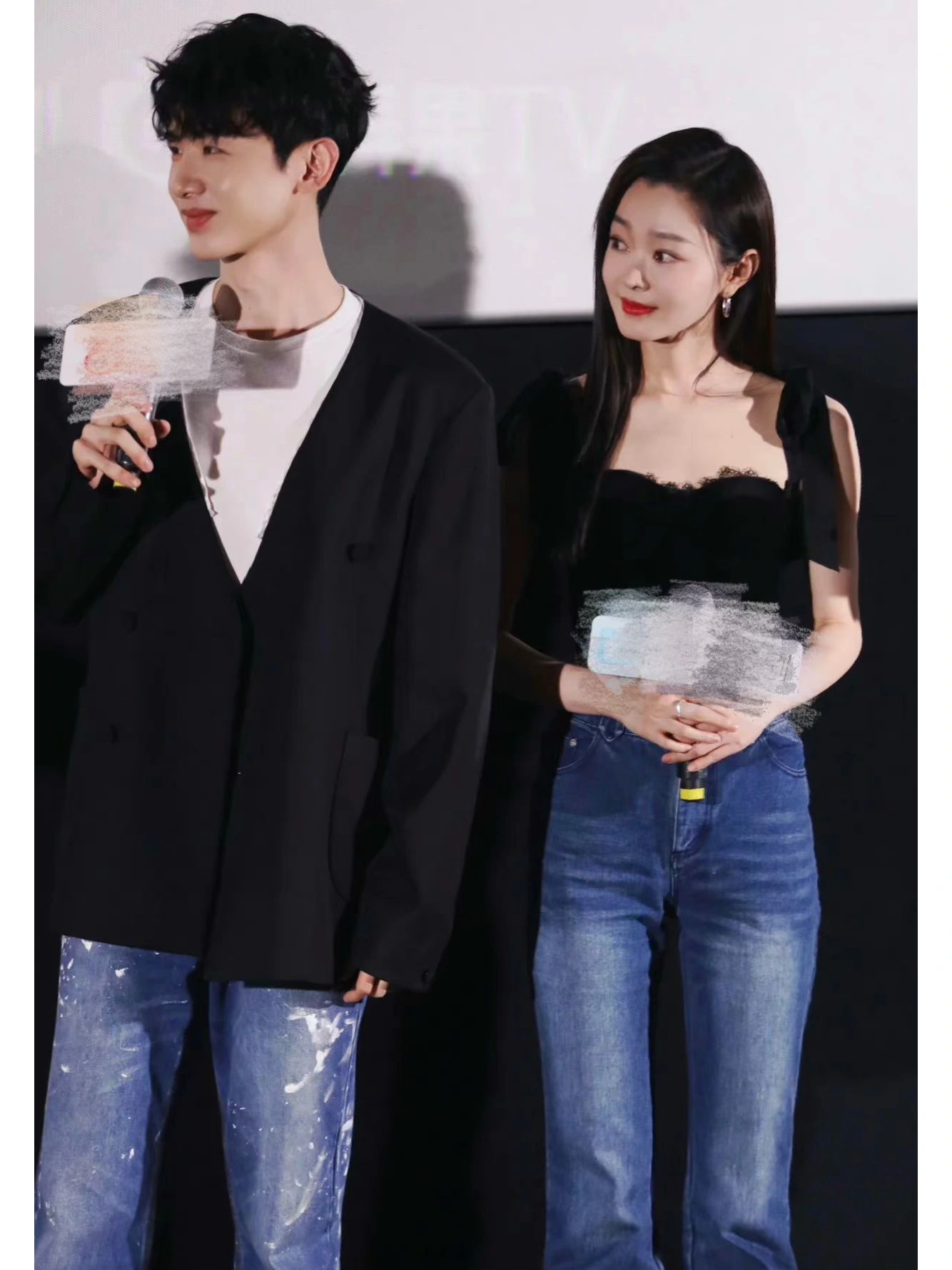 Song Yi Bai Jingting Changfengdu meeting, full of sweetness - iNEWS