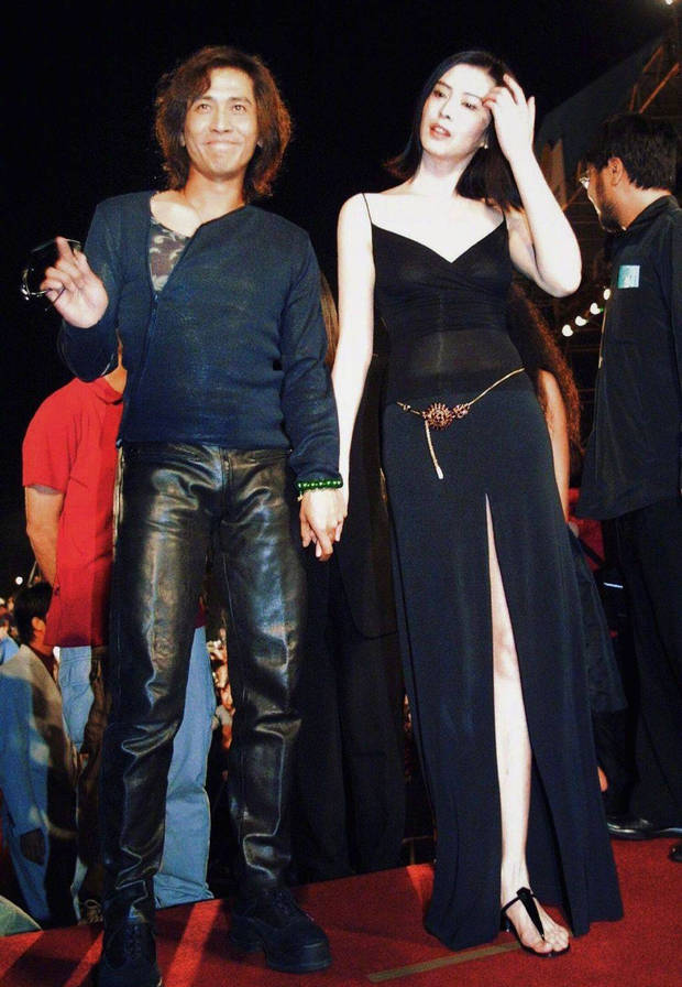 Wang Zuxian and Qi Qin Yu Chengqing's early photos revealed graceful ...