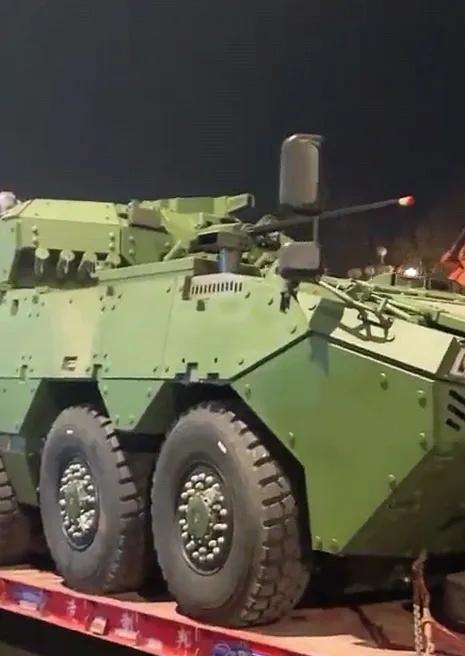 The latest wheeled combat vehicle of the People's Liberation Army is ...