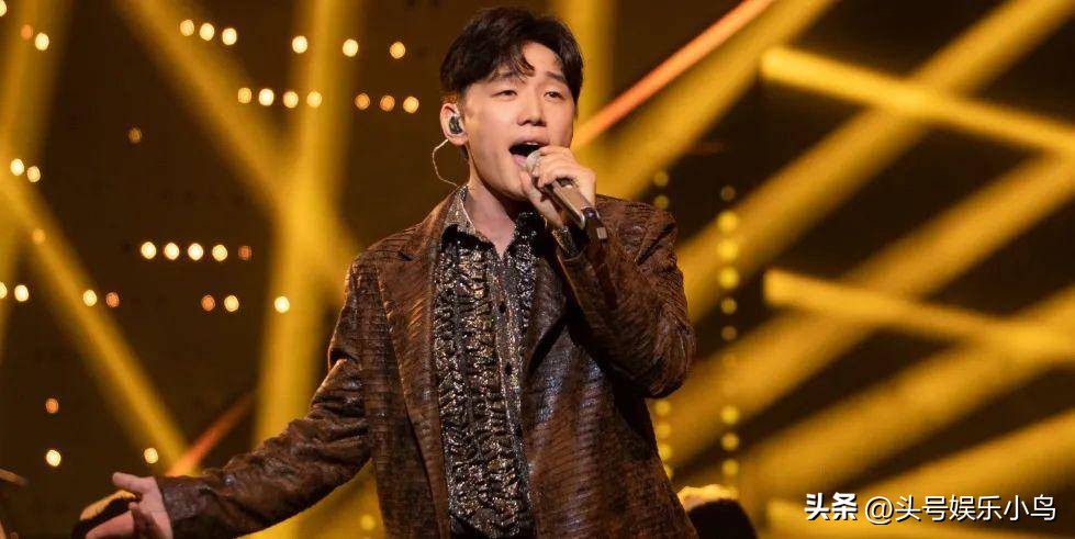 Ao Ri Qi Leng's original new song "Flower Sea Love Song" sings the ...