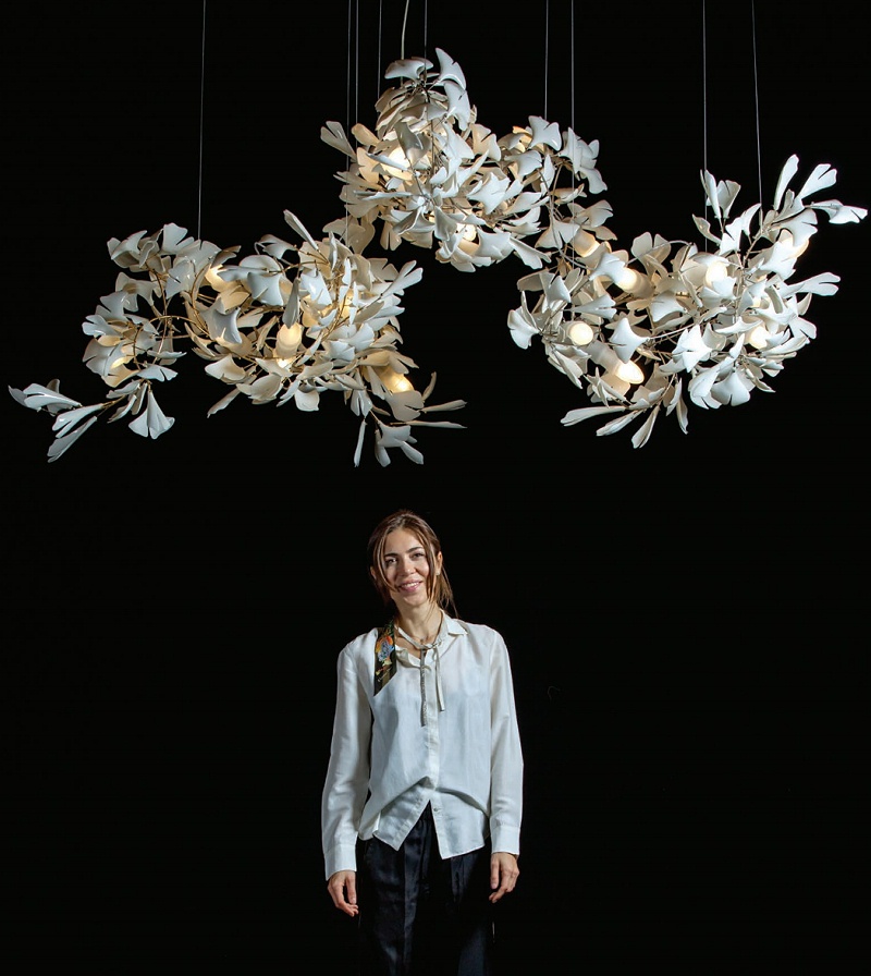 ANDREEA BRAESCU - iNEWS