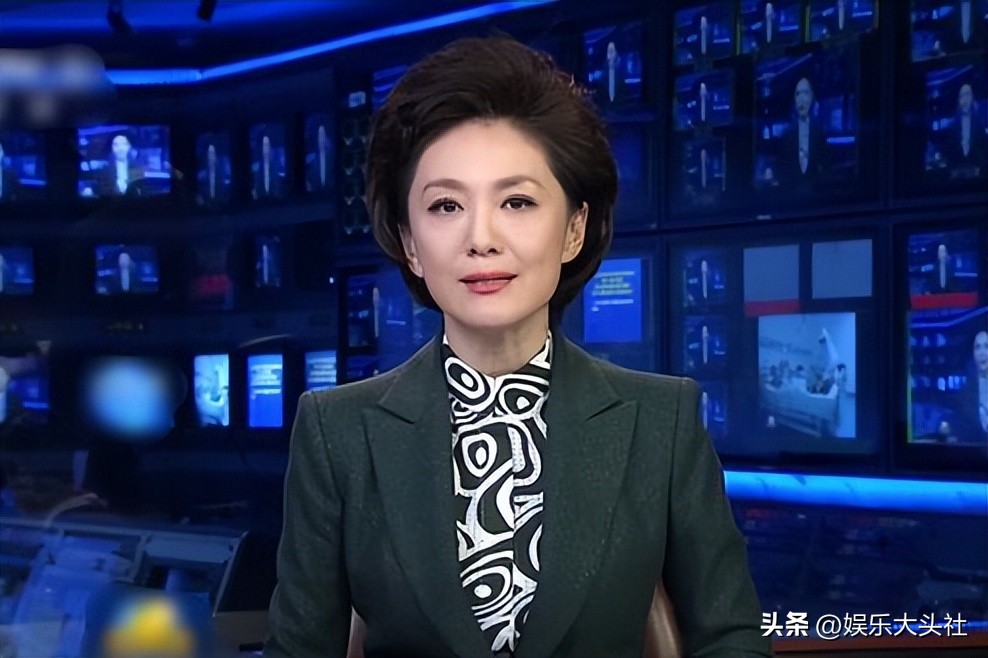CCTV host Hai Xia: Tears in her career, she married a Tsinghua ...