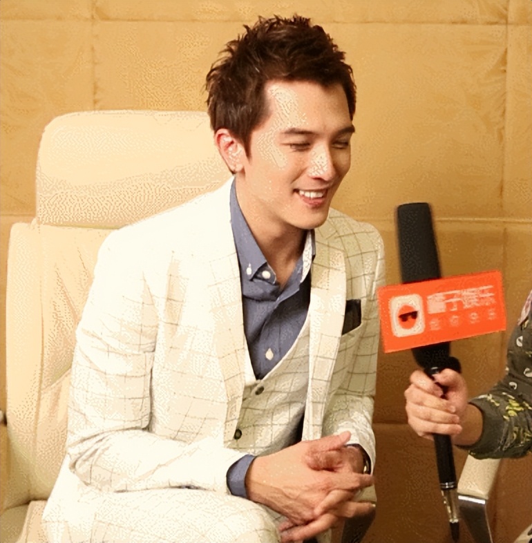 After experiencing several scandalous boyfriends, Tang Yan married an honest man Luo Jin, and ...