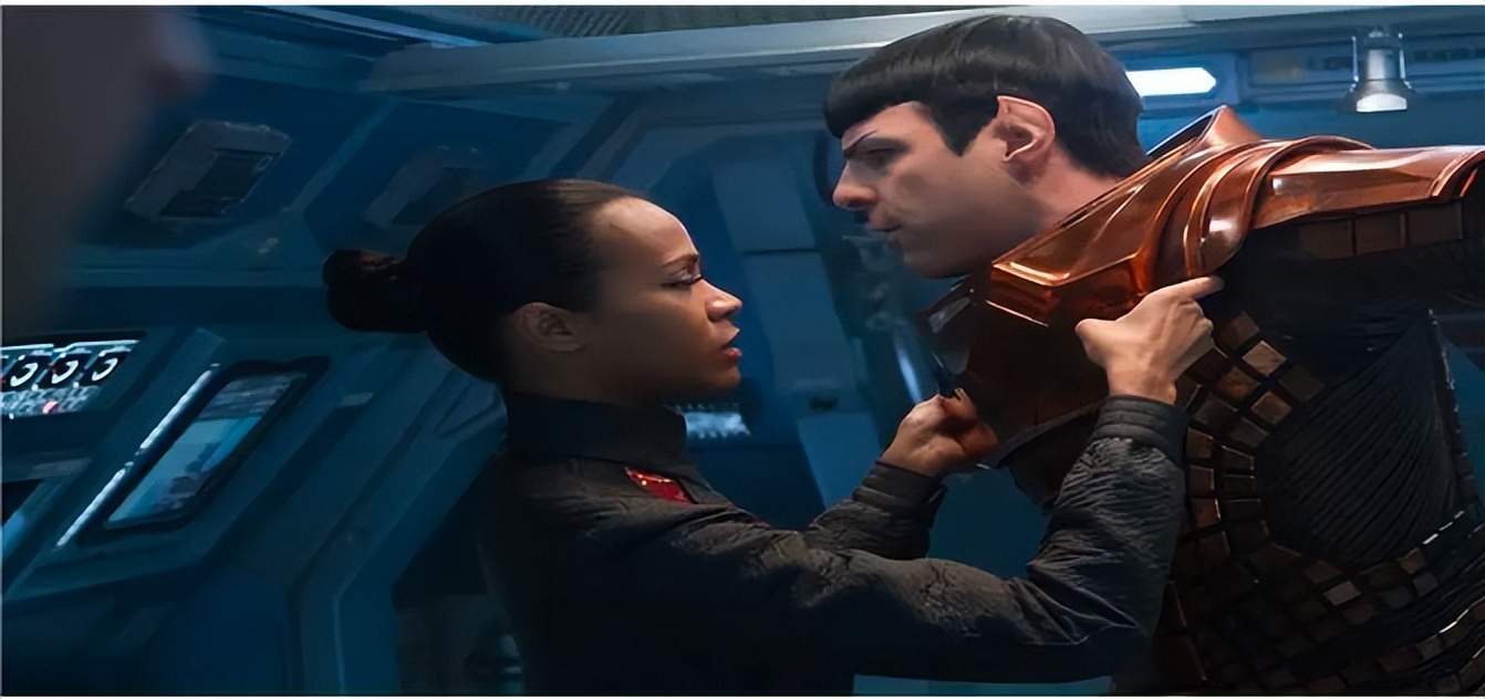 The development of space-time movies——Taking "Star Trek 2 Into Darkness ...