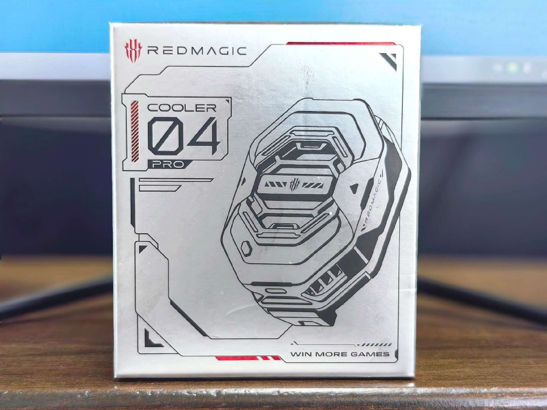 Red Devils radiator 4Pro evaluation, I used it and the phone didn't ...