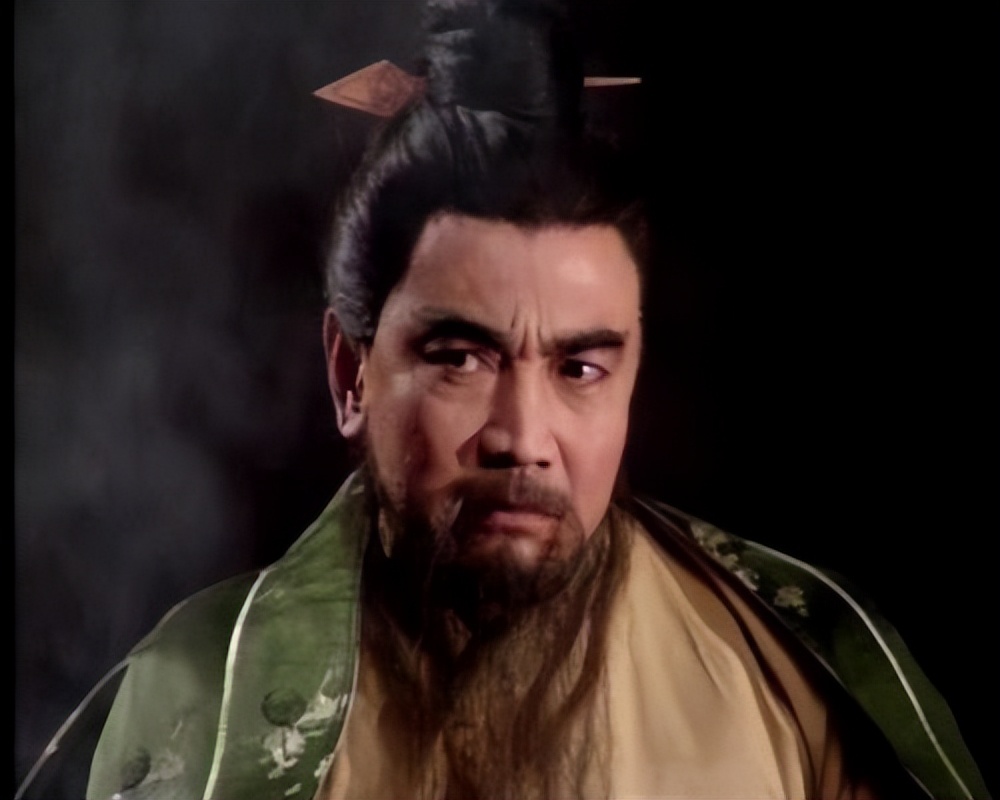 Mi Fang followed Liu Bei for 24 years, why did she choose to surrender ...