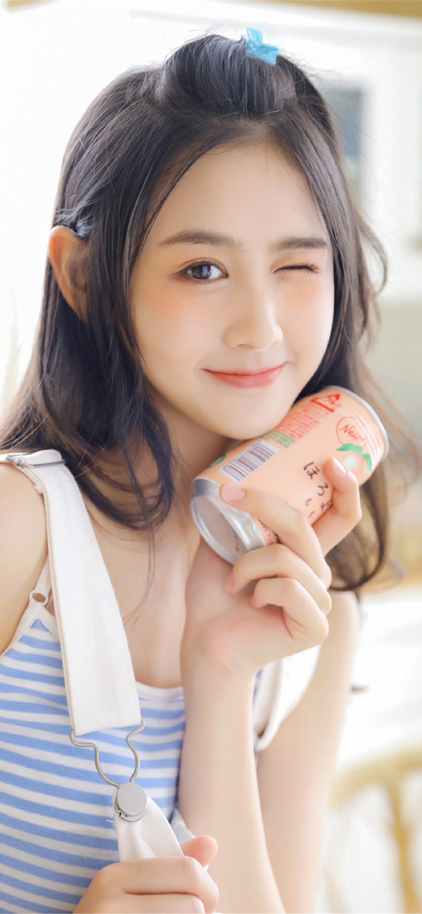 Portrait Photography Posing Bust (83) - iNEWS