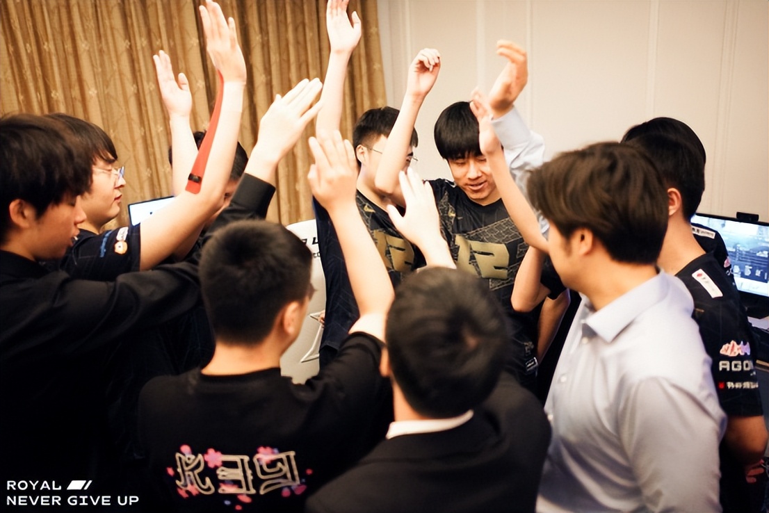 Seven-game winning streak, RNG's state is fully open to impact the TOP2 ...