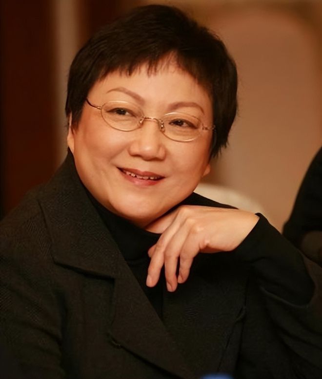 In 1990, the 86-year-old Mr. Deng visited the grave of his ex-wife for ...