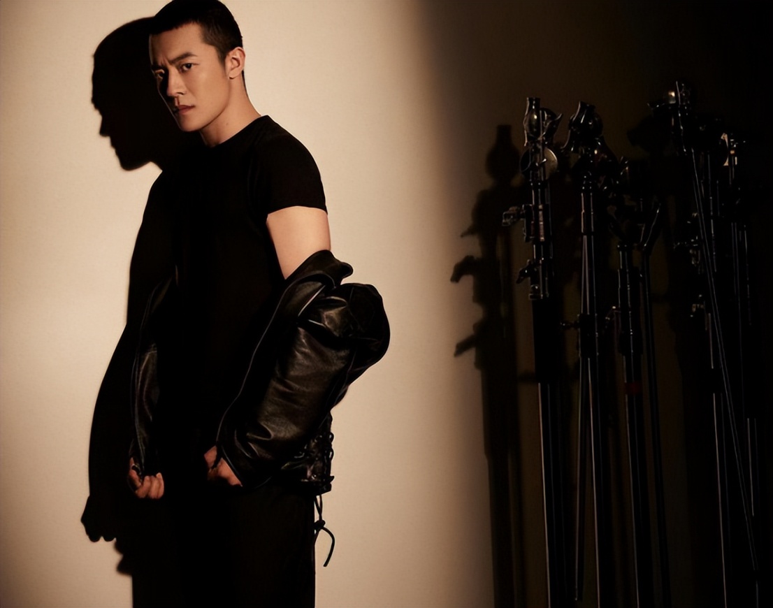 Pursue ideals with life and fulfill promises with actions - iNEWS