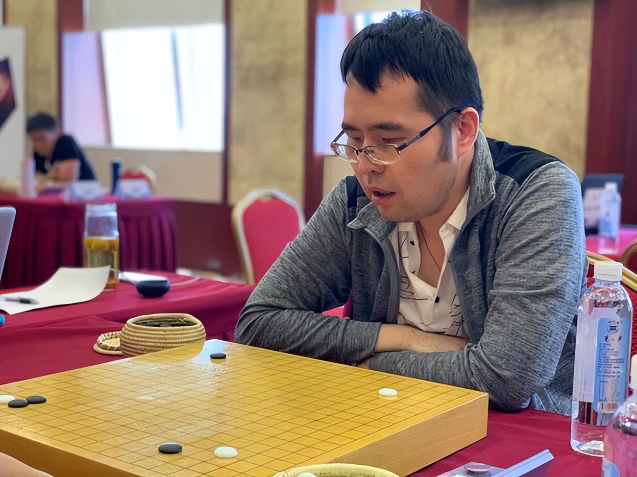 12 consecutive victories! Ke Jie, the first player, won the "God ...