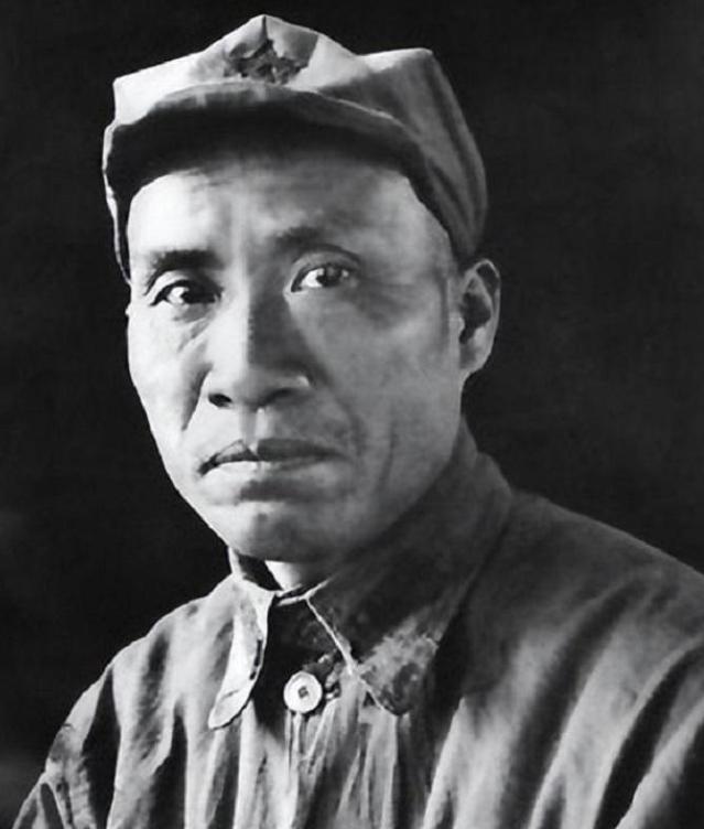 In 1940, Mr. Zhu's food was poisoned, the cook was taken to the ...