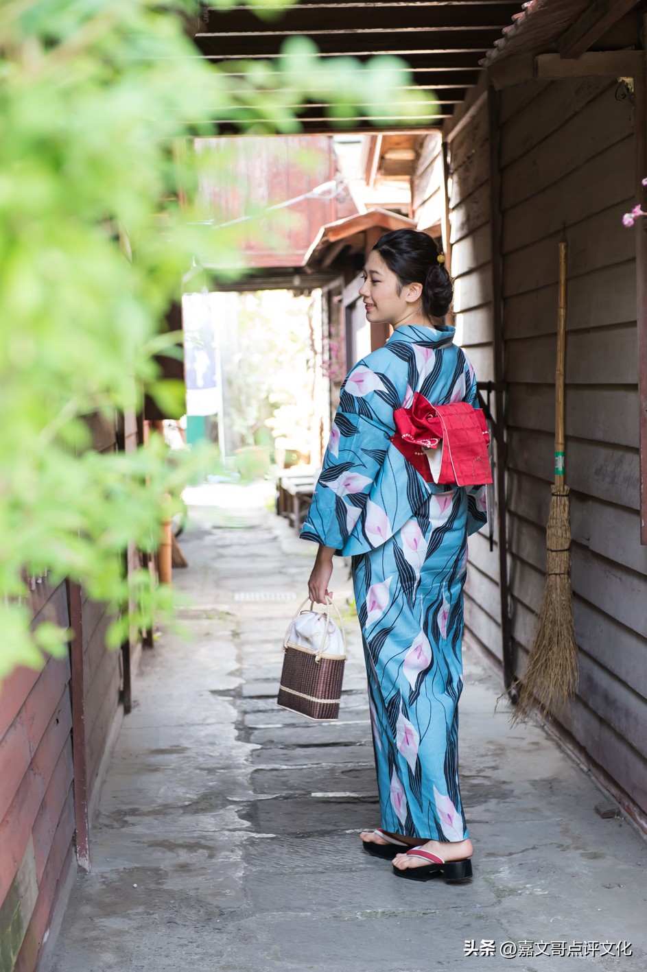 The world's most famous traditional costumes voted by the Internet - iMedia