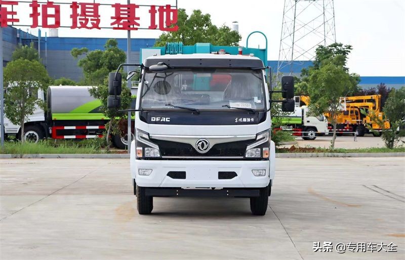 8 square compressed garbage truck - iNEWS