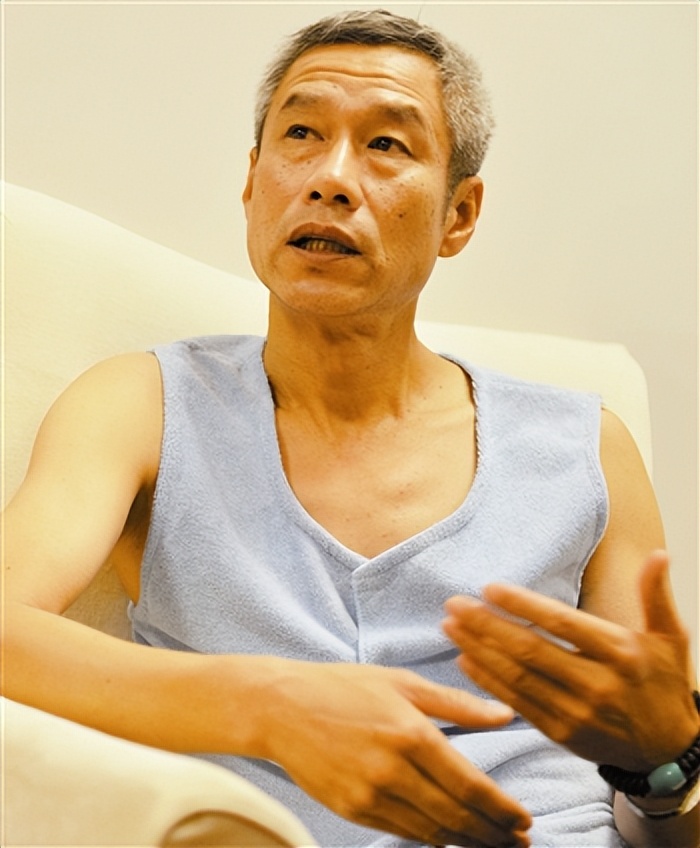 Liu Peiqi: When he was poor, his wife stole her household registration ...
