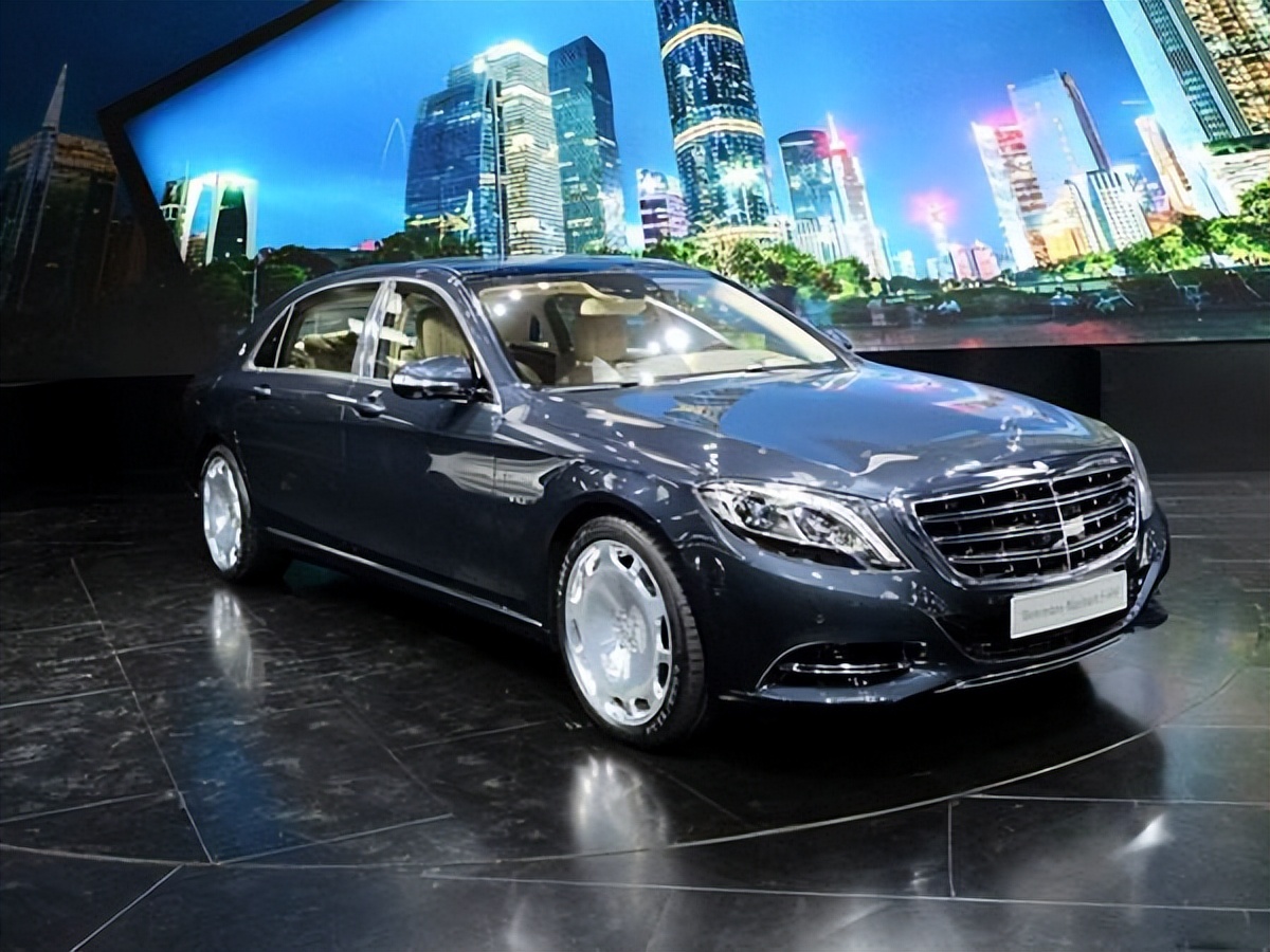 5 D-Class Cars Suitable for Successful People, Elegant in Appearance ...