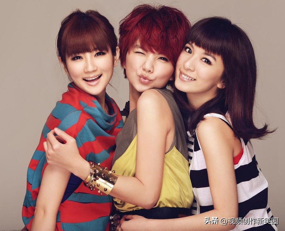 SHE singer song theme classification - iMedia