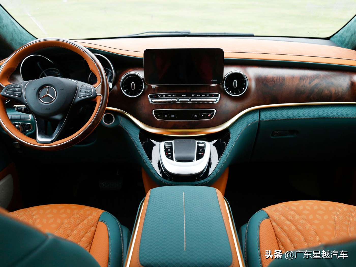 The most modern commercial vehicle is probably it!Mercedes-Benz Lingji ...