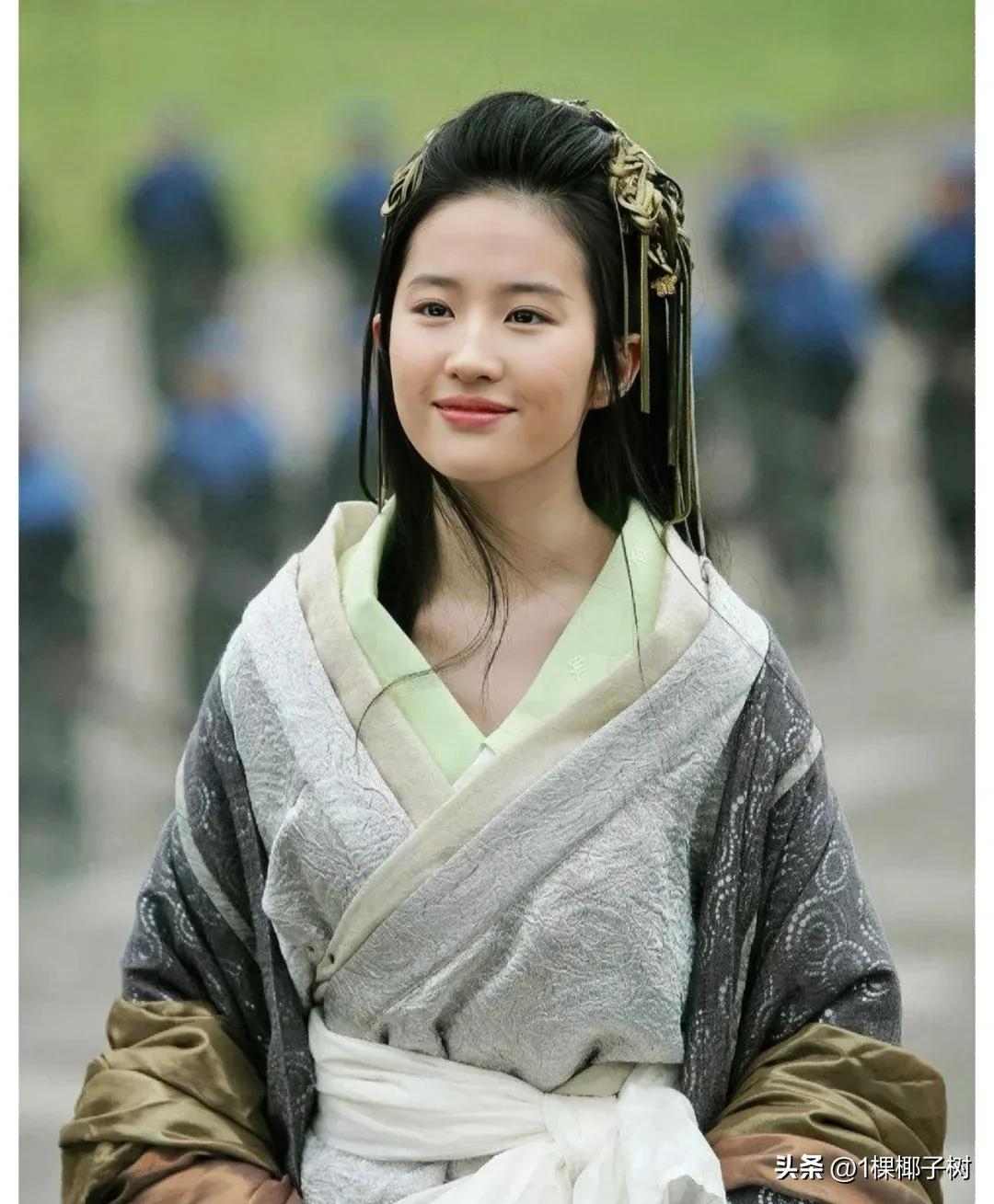 Liu Yifei's ancient costume in the legend of Hongmen Banquet, playing ...