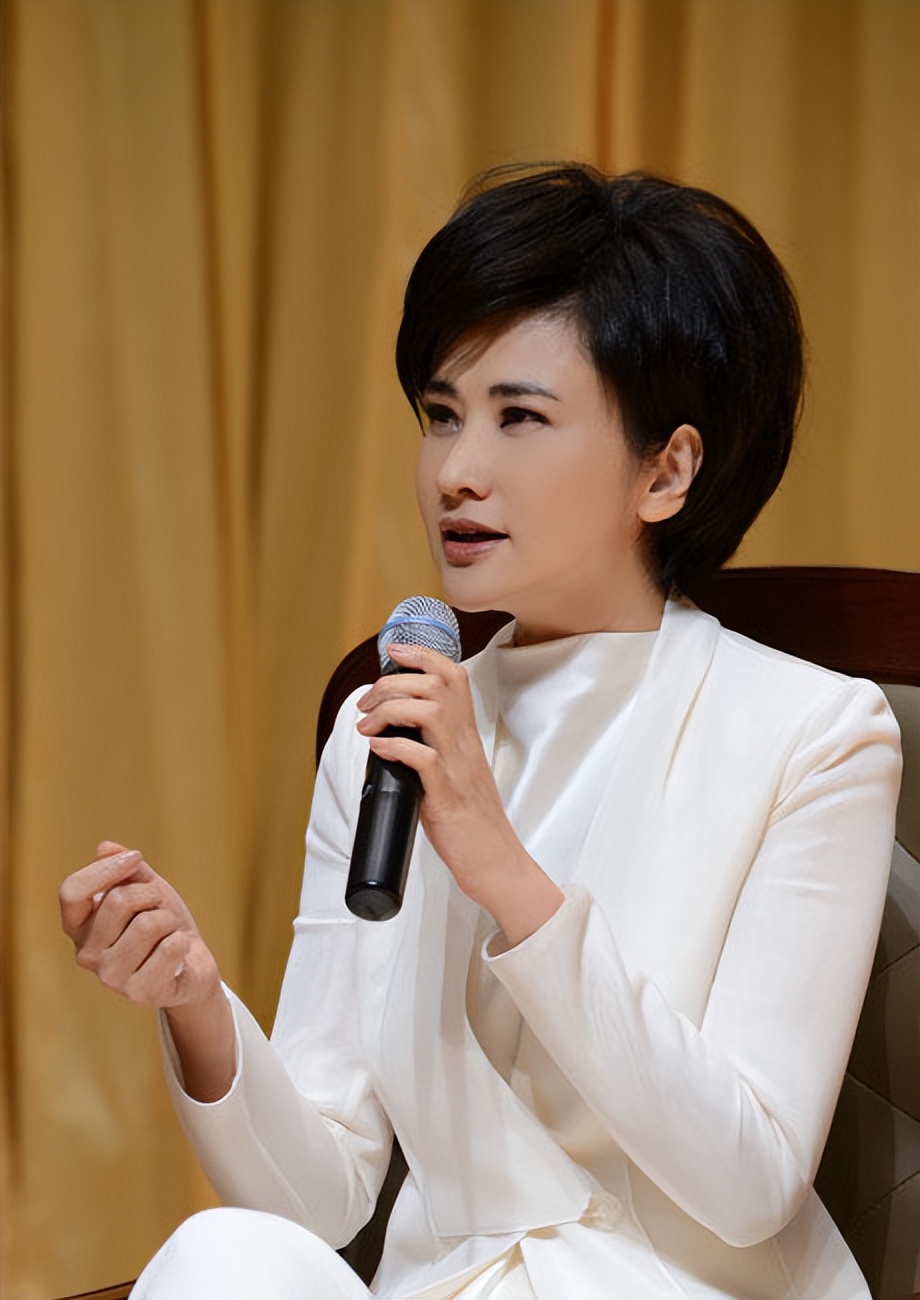 Host Wu Xiaoli: I met my half-brother, I don't dislike each other's ...