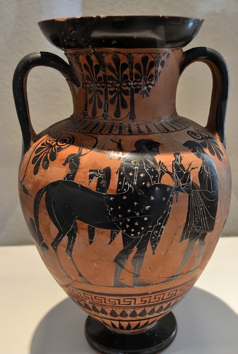 Research on the decorative application of ancient Greek vase paintings ...