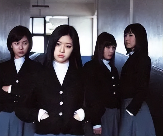 The movie "Girl's High School Ghost Story 3" uses suspense as a turning ...