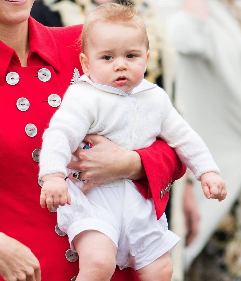 unconsciously! Prince George is 10 years old, please treasure the ...