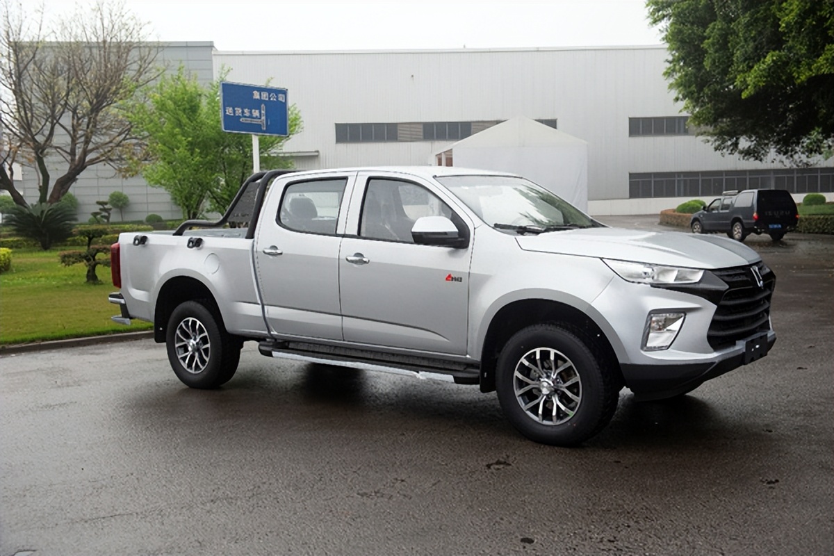 3.0T+8AT Qingling Isuzu TAGA H 2022 is new - iNEWS