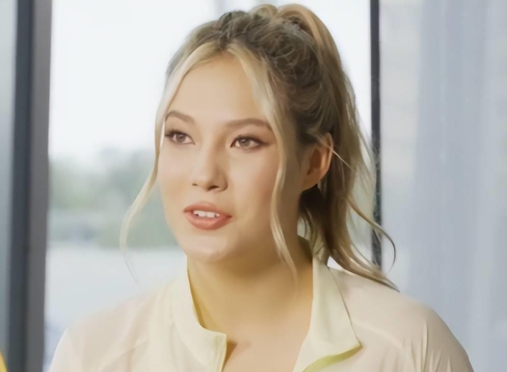 diligent! Eileen Gu appeared in Chengdu, working 14 hours, then running ...