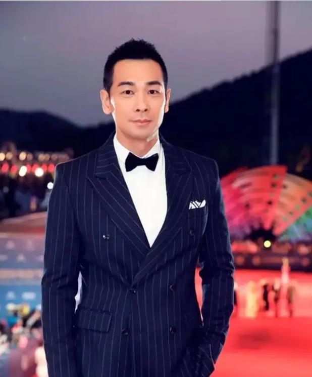 50-year-old Zhao Wenzhuo celebrates his birthday, and his sons and ...