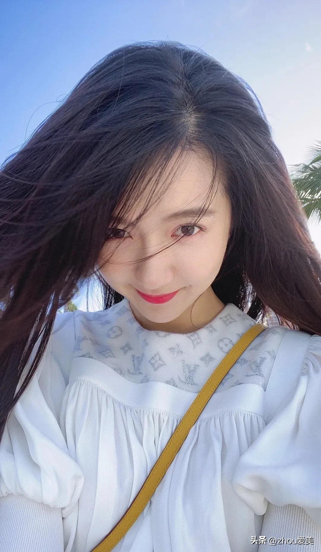 Miss Universe Xu Lingyue is the business card of Yunnan beauty - iNEWS