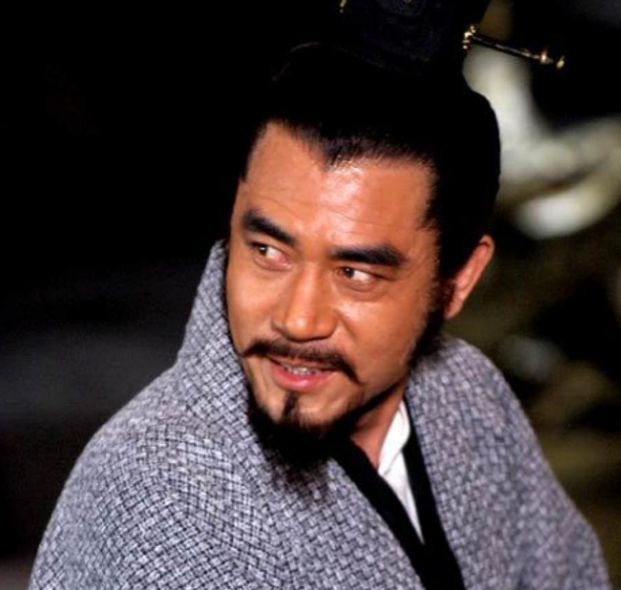 This time, the 67-year-old Chen Baoguo, known as the "play lunatic", made the "play bastard ...